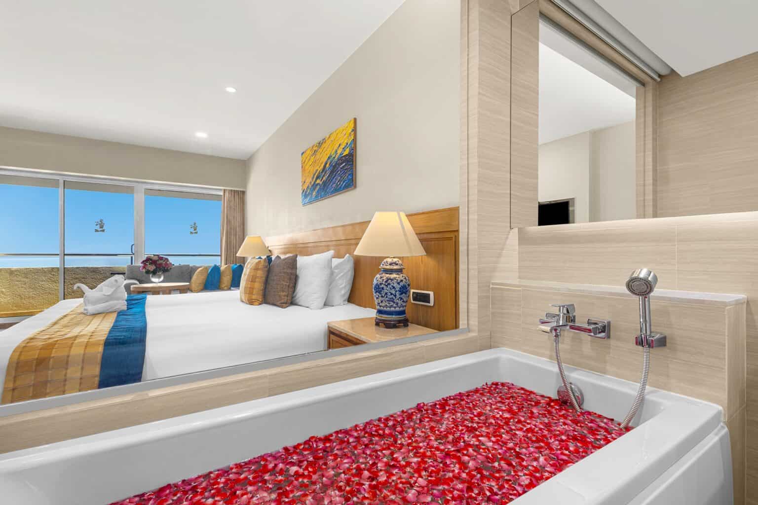 Ocean Deluxe | Royal Cliff Beach Hotel
